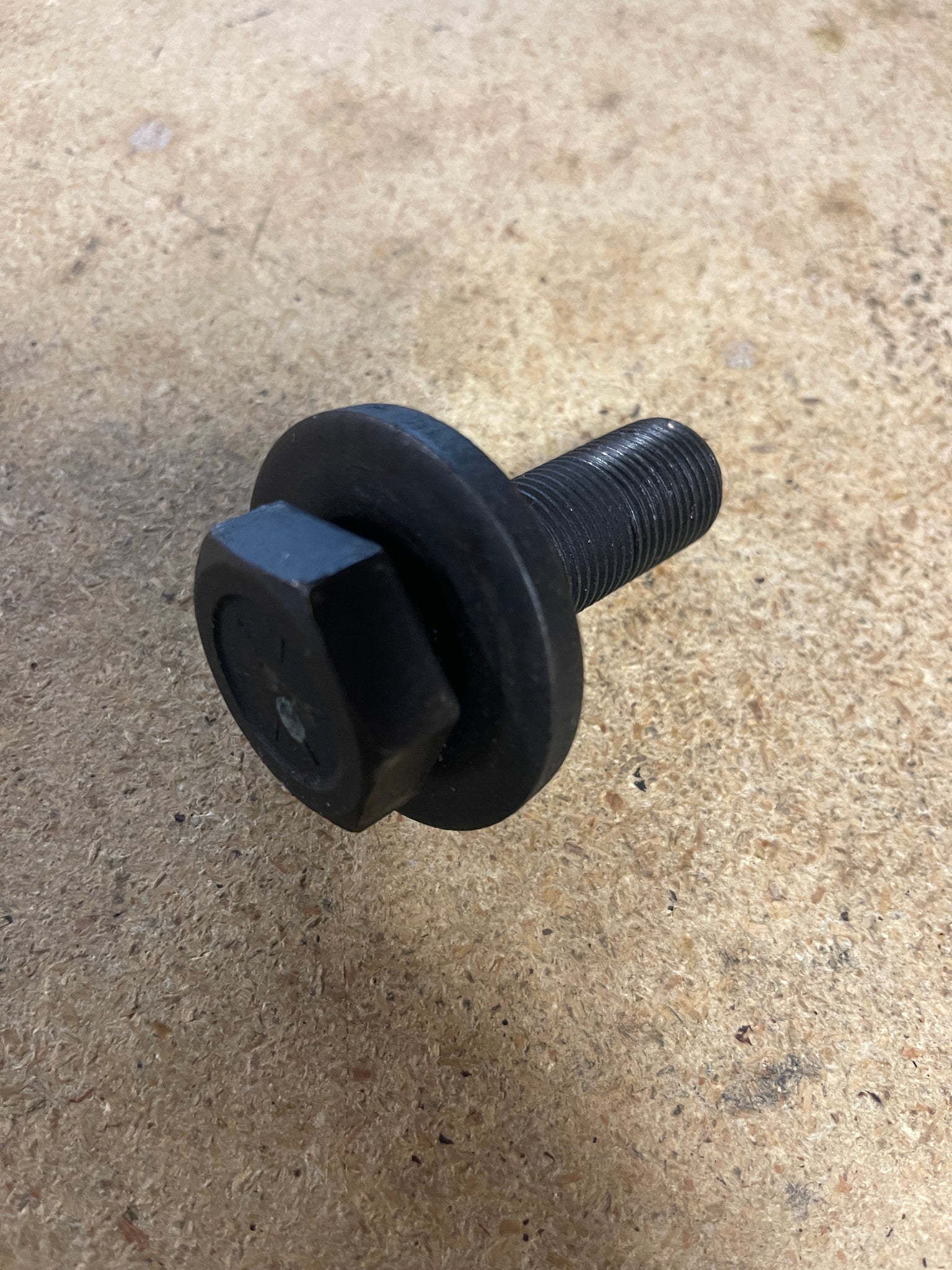 2003-2006 Dodge Viper / Ram SRT10 Crankshaft Damper Bolt – Used Parts ...