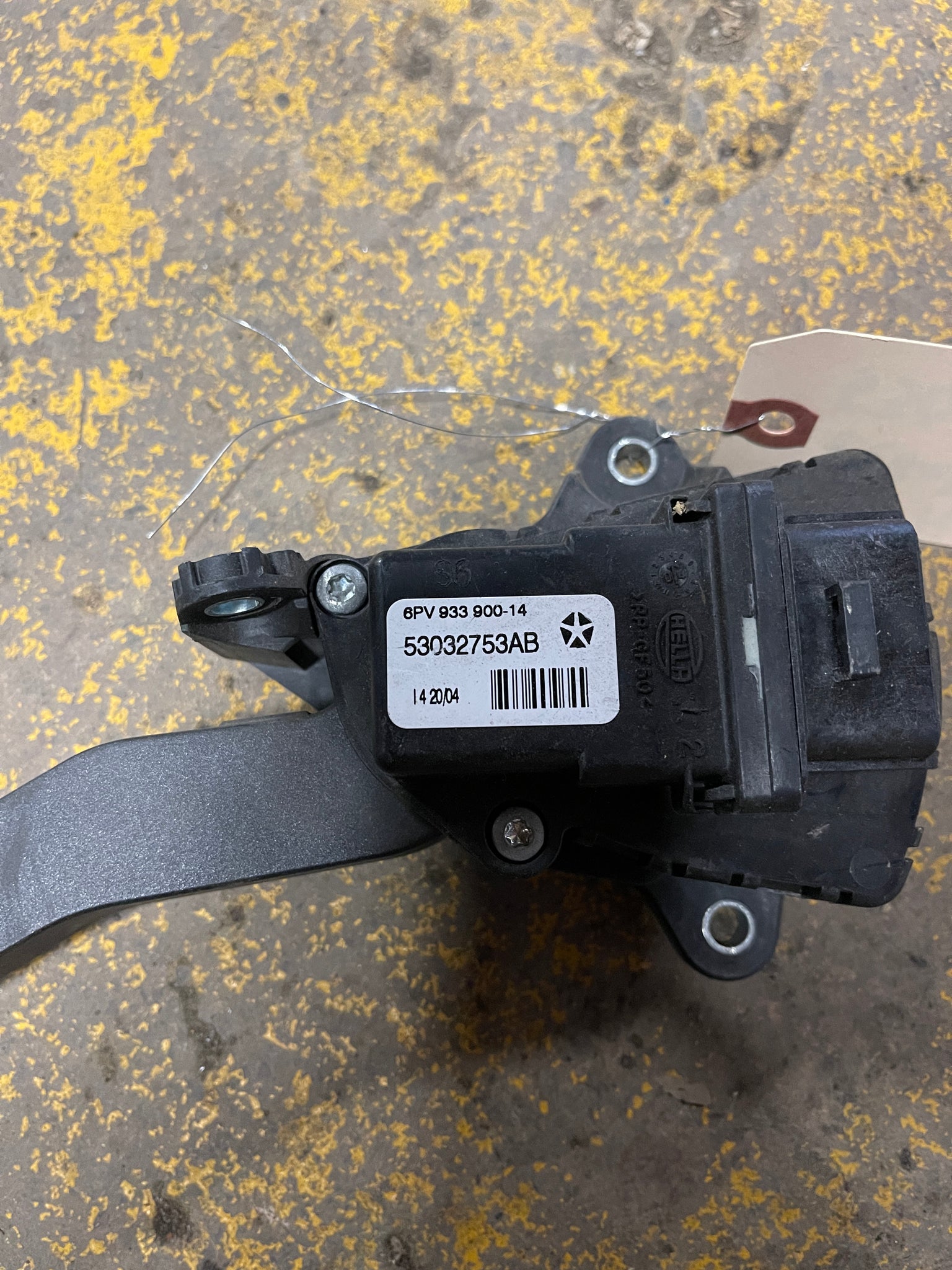 2005 Dodge Ram 5.7L Hemi / 2005-2007 5.9L Cummins Accelerator Pedal Po ...